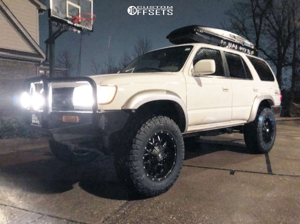 2002 Toyota 4Runner with 18x9 -12 Dropstars 645b and 285/65R18 Nitto ...