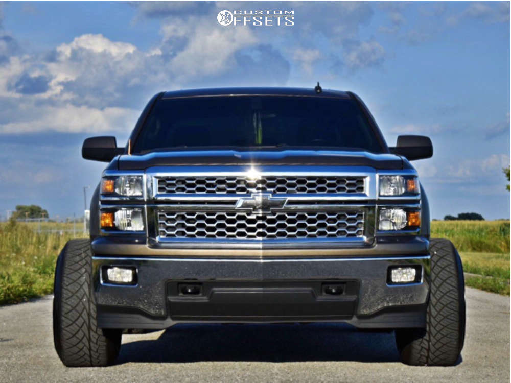 2014 Chevrolet Silverado 1500 with 22x14 -76 TIS 544bm and 305/40R22 ...