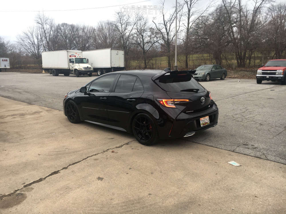 2019 Toyota Corolla with 18x9.5 35 Rotiform Kps and 235/40R18 Hankook ...