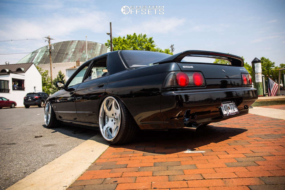 R32 Skyline Stance