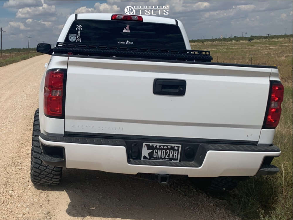 2018 Chevrolet Silverado 1500 with 20x10 -24 Dropstars 652bm and 33/12 ...