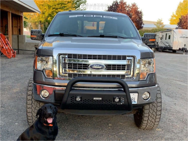 2015 Ford F-150 with 22x12 -51 Cali Offroad Switchback and 35/12.5R22 ...
