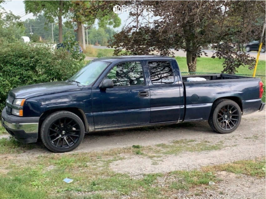 2005 Chevrolet Silverado 1500 with 22x9.5 20 DUB Luxe and 285/40R22 ...