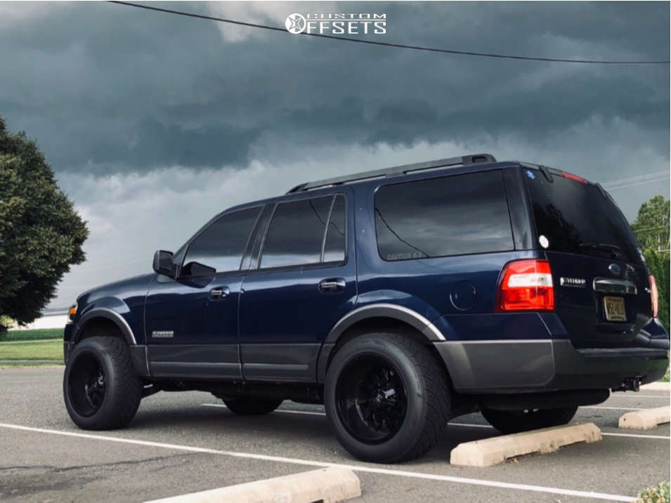2007 Ford Expedition with 20x12 -44 RBP 74r and 305/50R20 Nitto NT420V ...