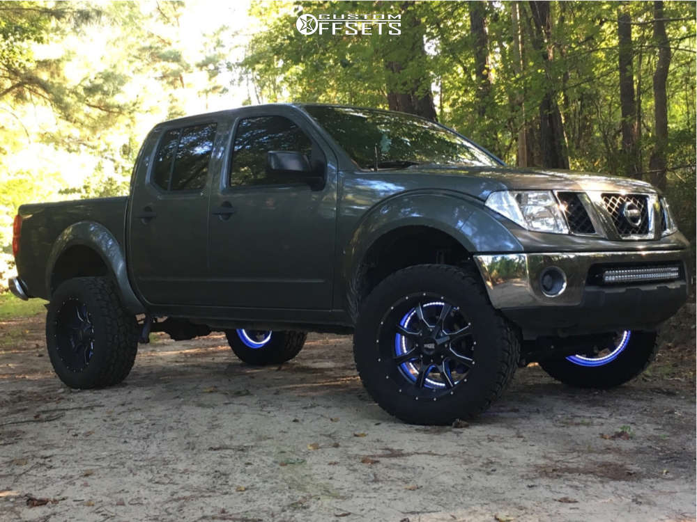 2007 Nissan Frontier with 20x10 -21 Moto Metal Mo970 and 33/12.5R20 ...
