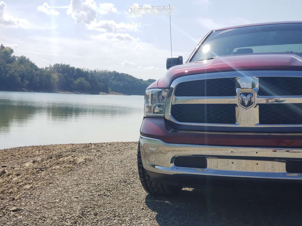 2019 Ram 1500 Classic with 20x12 -44 Axe Offroad AX2.1 and 33/12.5R20 ...