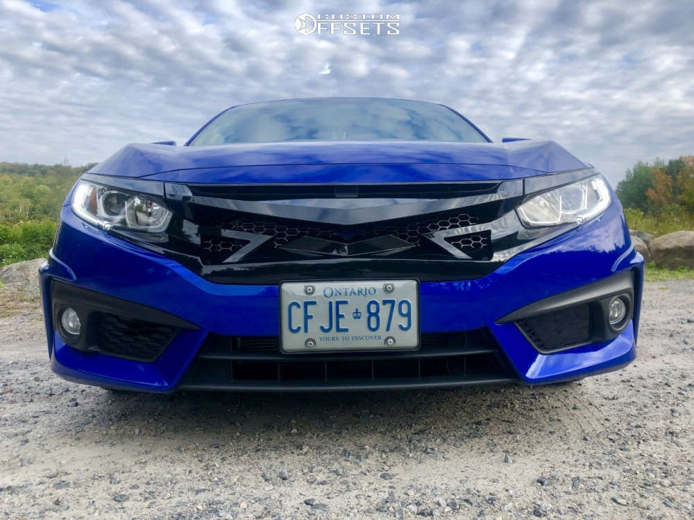 2018 Honda Civic with 16x7 42 Momo Quantum and 215/55R16 Firestone ...