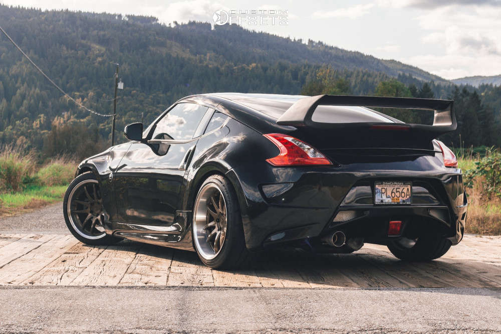 2017 Nissan 370Z with 19x9.5 15 Aodhan DS02 and 245/40R19 Firestone ...