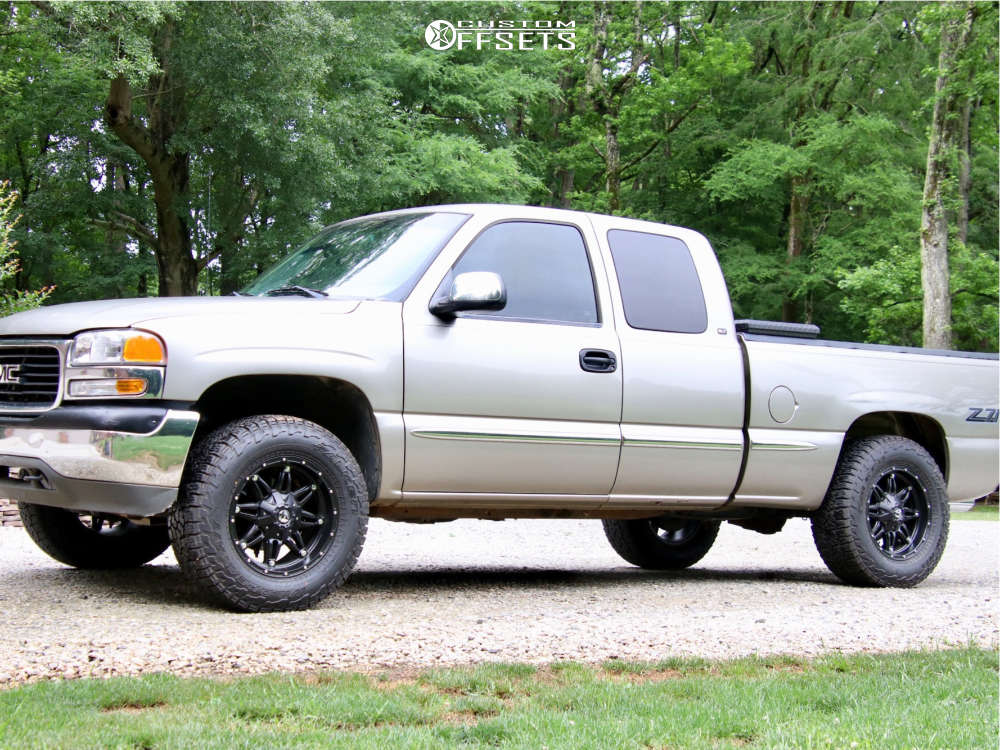 2000 GMC Sierra 1500 with 18x9 1 Fuel Hostage and 265/70R18 Falken ...
