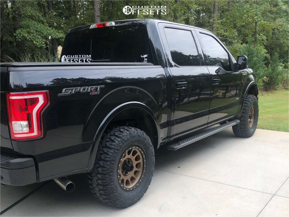 2016 Ford F-150 with 17x8.5 Method Nv and 33/12.5R17 Milestar Patagonia ...