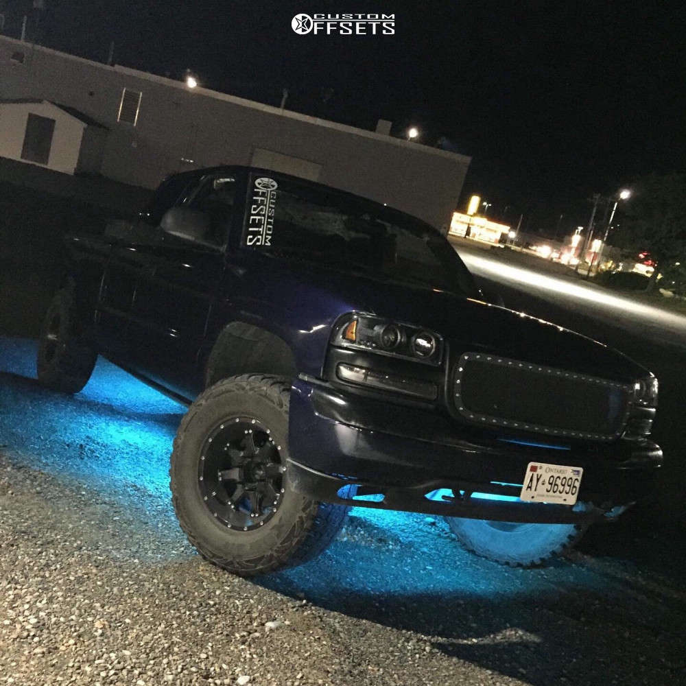 1999 GMC Sierra 1500 with 17x9 -12 Raceline Assault and 315/70R17 Pro ...