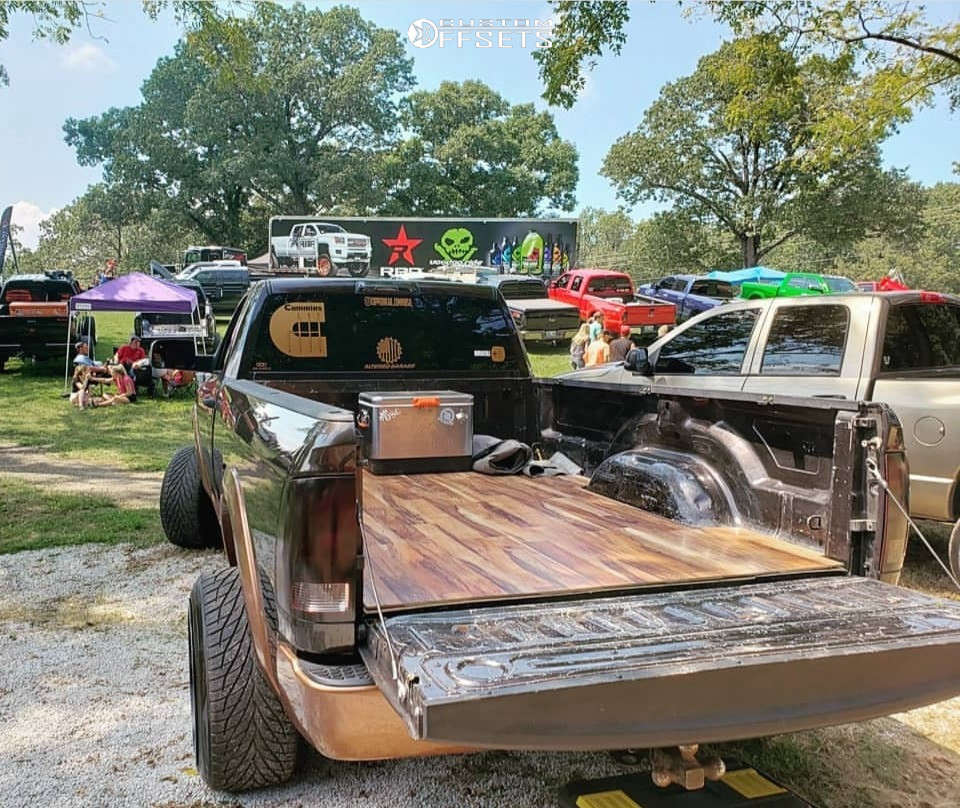 2011 Ram 2500 with 22x14 -76 Dropstars 652bm and 305/40R22 Toyo Tires ...