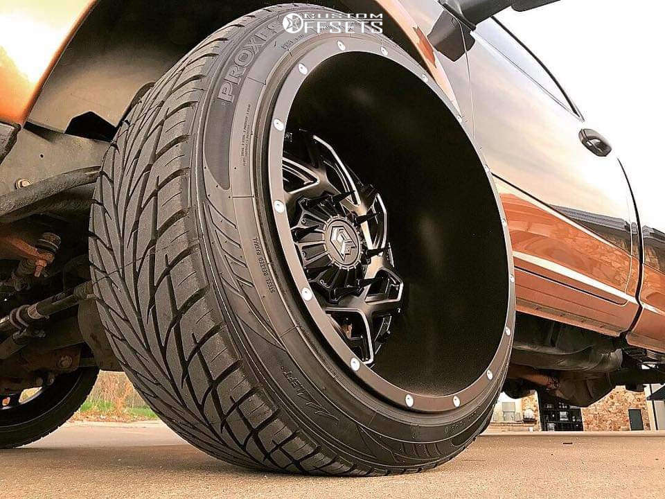 2011 Ram 2500 with 22x14 -76 Dropstars 652bm and 305/40R22 Toyo Tires ...