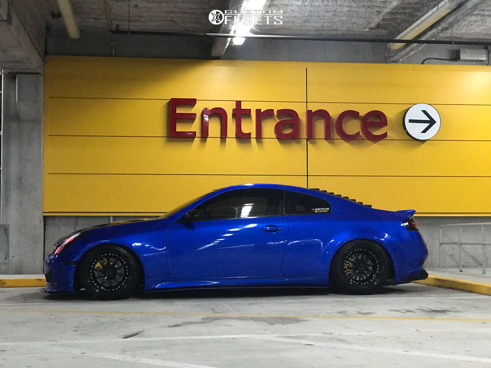 2007 INFINITI G35 with 18x9.5 22 Aodhan Ds07 and 225/40R18 Firestone ...