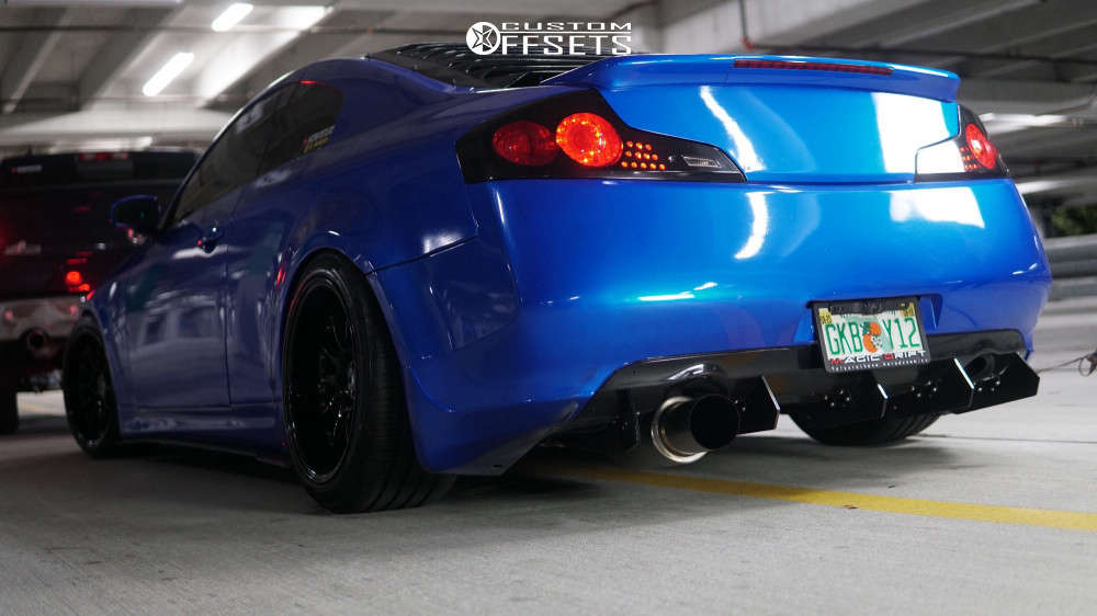 2007 INFINITI G35 with 18x9.5 22 Aodhan Ds07 and 225/40R18 Firestone ...