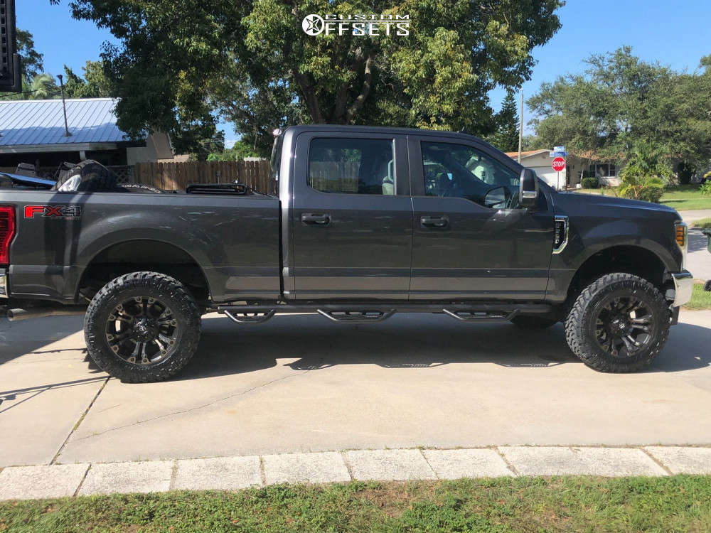 2019 Ford F-250 Super Duty with 20x10 -18 Fuel Vapor and 35/12.5R20 ...
