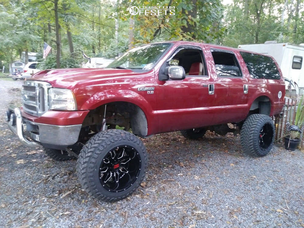 2005 Ford Excursion with 22x14 -76 Havok H109 and 37/13.5R22 Atturo Trail Blade Mt and ...