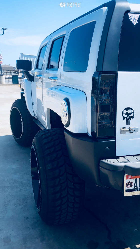 2008 Hummer H3 with 22x14 -76 TIS 544BM and 35/12.5R22 Road One Cavalry ...