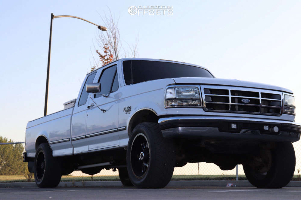 1996 Ford F-250 with 20x10 -19 Gear Off-Road Challenger and 305/50R20 ...