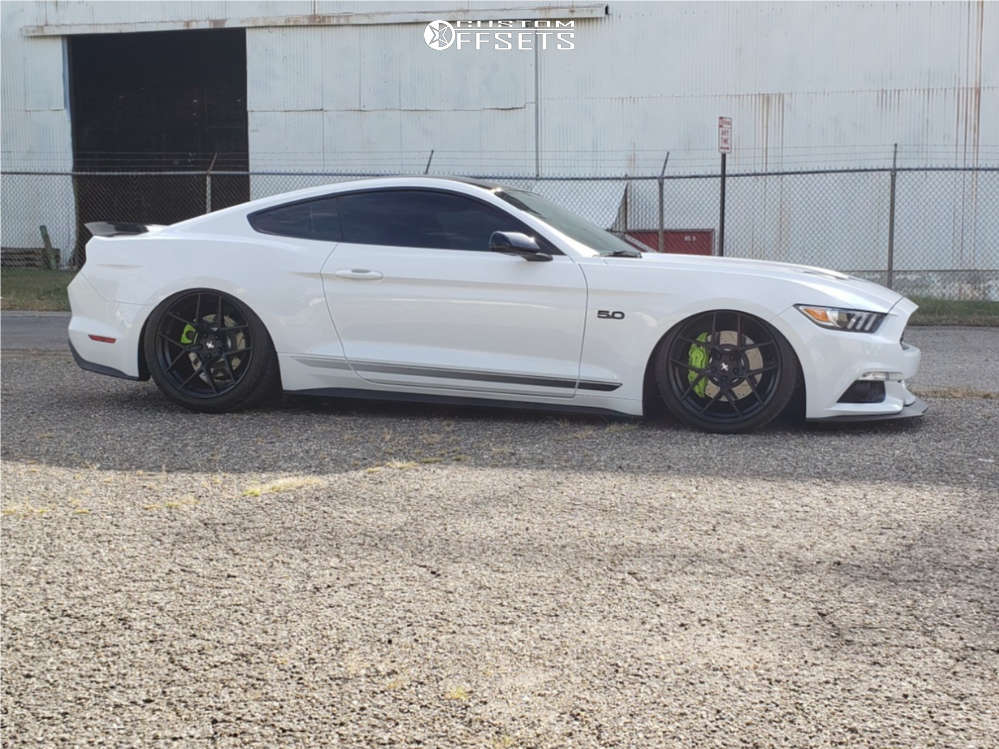 2016 Ford Mustang with 20x9 35 American Racing Crossfire and 255/35R20 ...