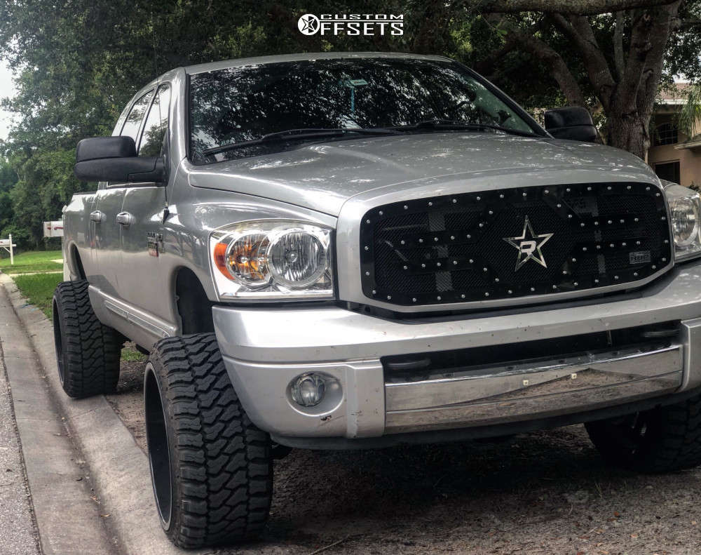 2007 Dodge Ram 2500 with 24x14 -76 RBP Forged Atomic and 33/14.5R24 ...