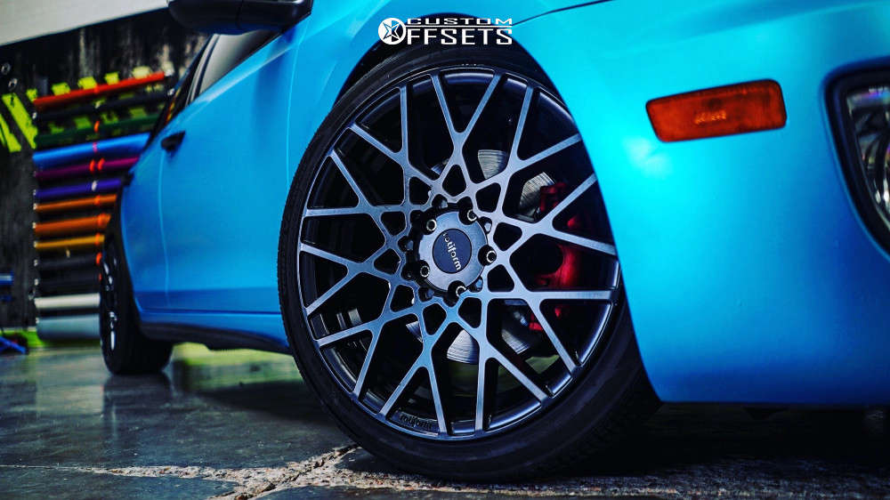 2013 Volkswagen GTI with 18x8.5 35 Rotiform Blq and 245/45R18 Federal ...