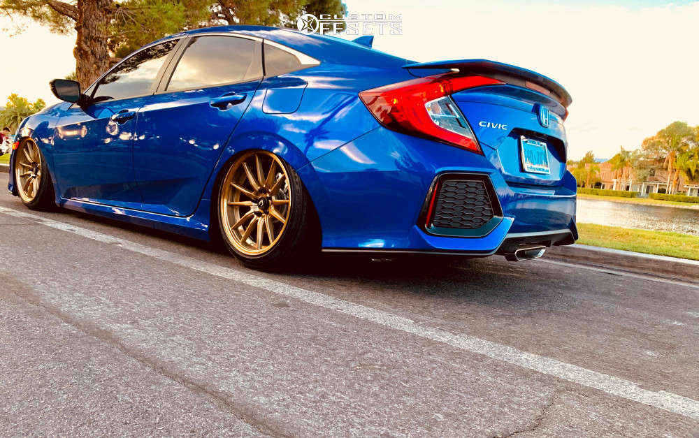 2019 Honda Civic with 18x9.5 35 Cosmis Racing R1 and 235/40R18 Goodyear ...