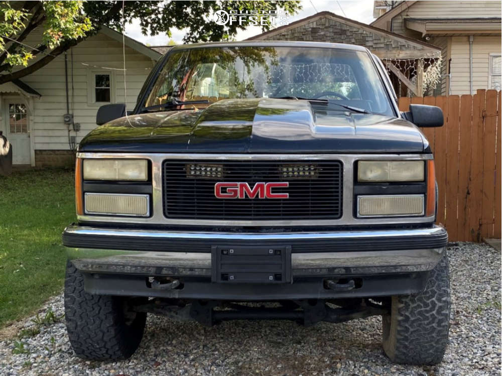 1991 GMC K1500 with 15x10 -44 American Racing Ar23 and 33/12.5R15 ...