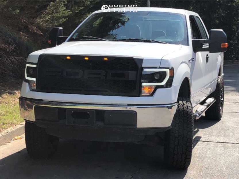 2011 Ford F-150 with 20x9 1 Fuel Assault and 35/12.5R20 Pro Comp A/t ...