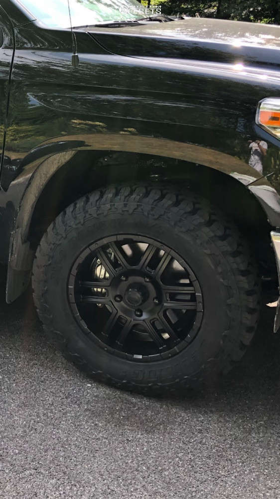 2019 Toyota Tundra with 18x9 30 Alloy Ion Style 179 and 285/65R18 ...