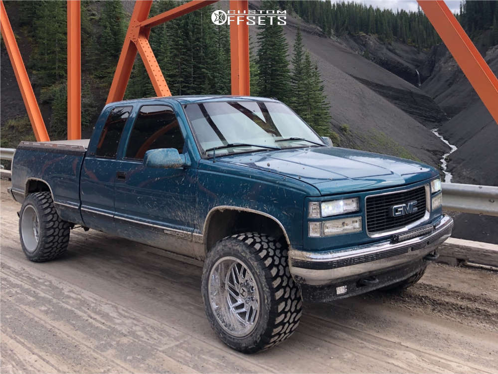 1997 GMC K1500 with 20x12 -44 Hostile Jigsaw and 33/12.5R20 Suretrac ...