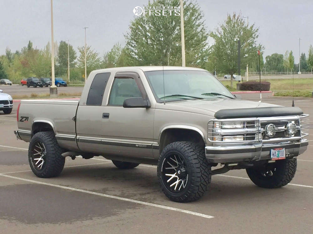 1998 Chevrolet K1500 with 20x12 -44 Dropstars 654mb and 33/12.5R20 ...