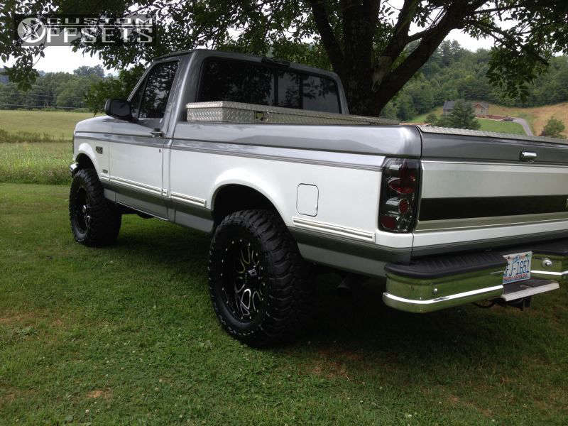 1995 Ford F-150 with 18x9 -12 Helo He879 and 33/12.5R18 Toyo Tires Open ...