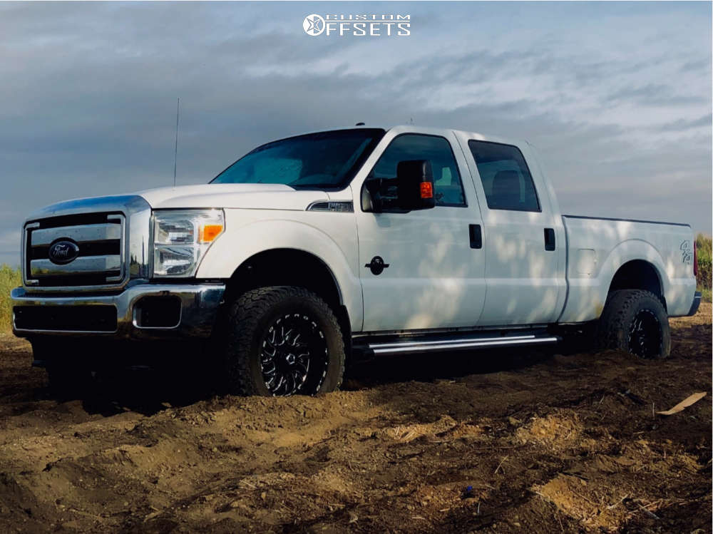 2013 Ford F-250 Super Duty with 20x10 -12 TIS 544BM and 35/12.5R20 ...