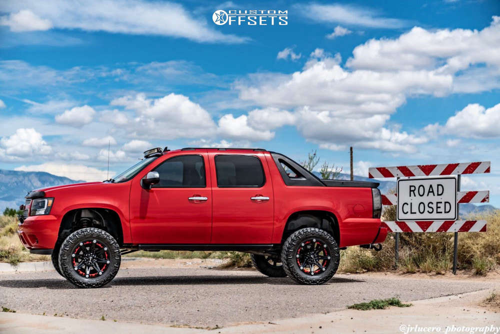 2007 Chevrolet Avalanche with 20x9 0 Ballistic Jester and 35/12.5R20 ...