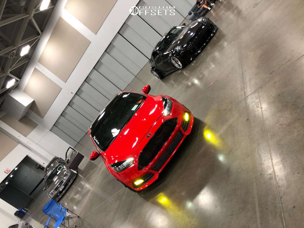 2017 Ford Focus with 18x8.5 35 Rotiform Six and 235/40R18 Firestone ...