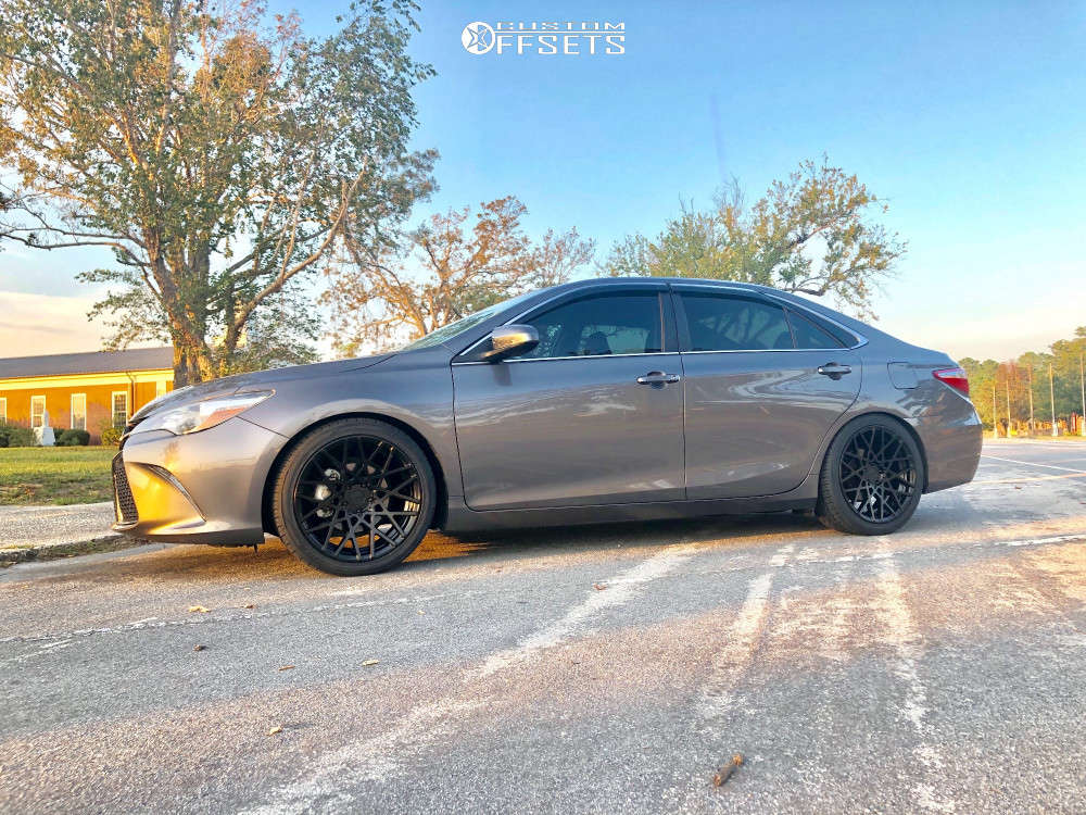2017 Toyota Camry with 19x8.5 38 Rotiform Blq and 245/40R19 Toyo Tires ...