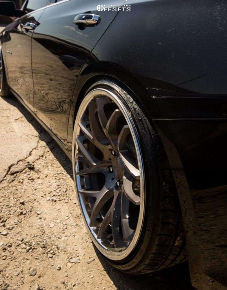 2016 Chevrolet Malibu with 20x9 30 Vertini Rf1.4 and 225/35R20 Toyo ...