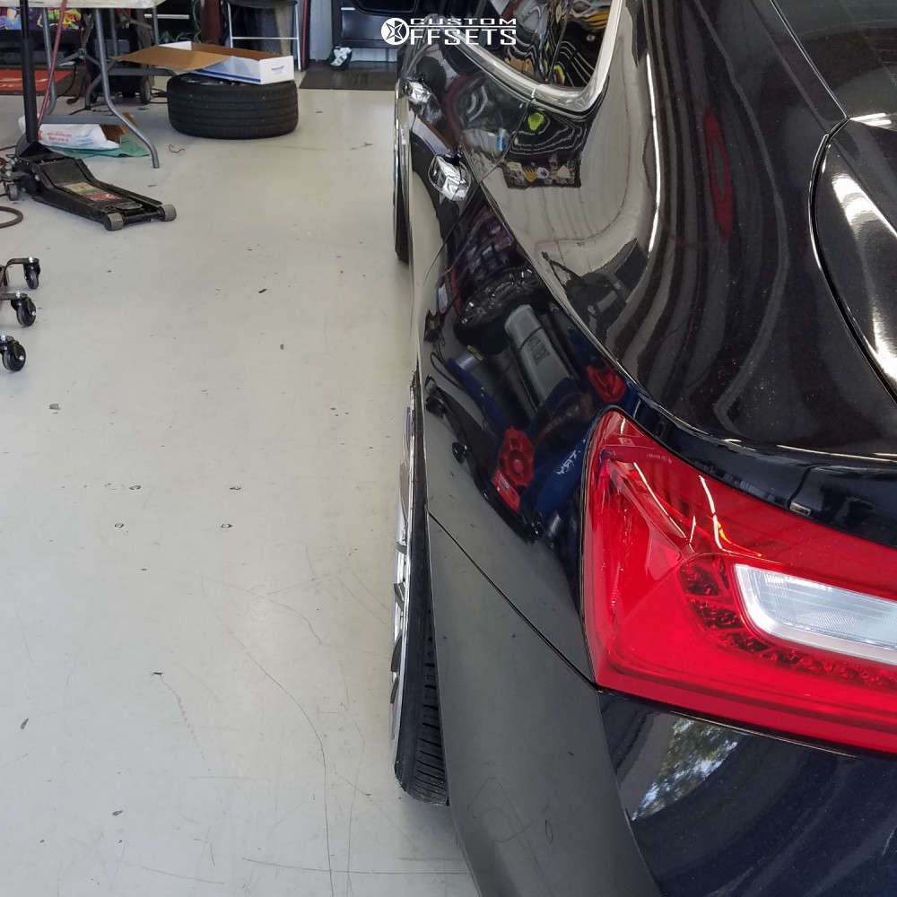 2016 Chevrolet Malibu with 20x9 30 Vertini Rf1.4 and 225/35R20 Toyo ...