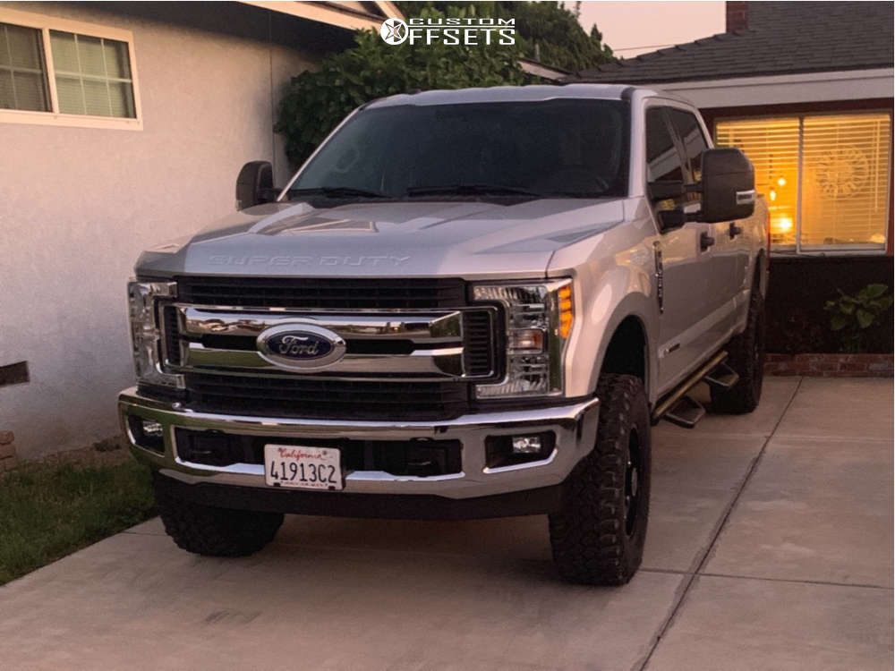 2017 Ford F-250 Super Duty with 18x8.5 18 Vision Fury and 35/12.5R18 ...