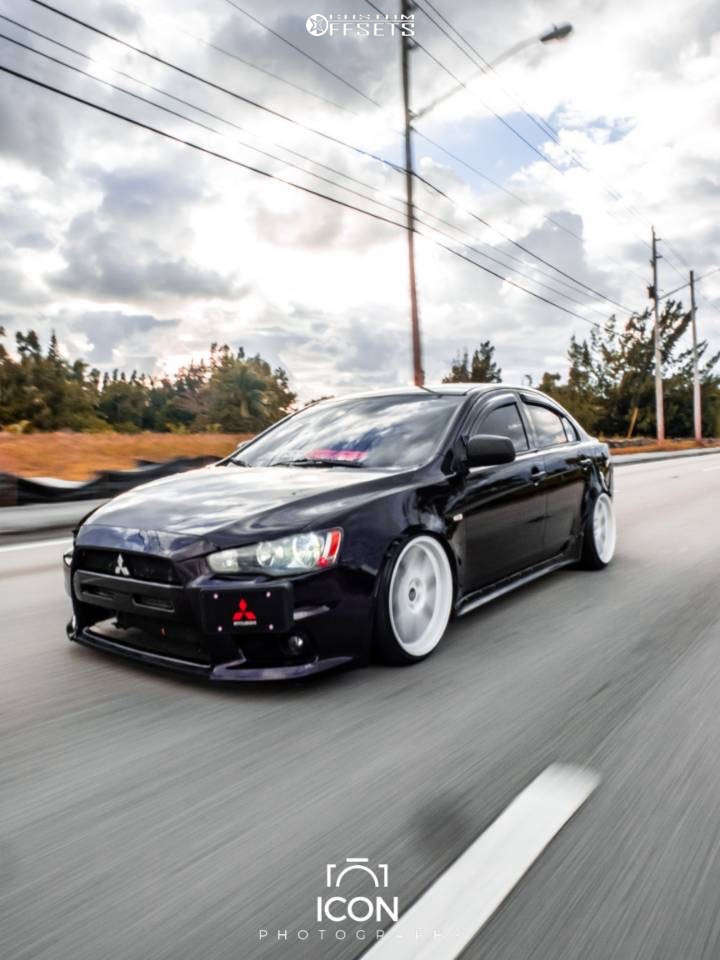 2009 Mitsubishi Lancer with 19x9.5 22 ESR Sr07 and 225/30R19 Firestone ...
