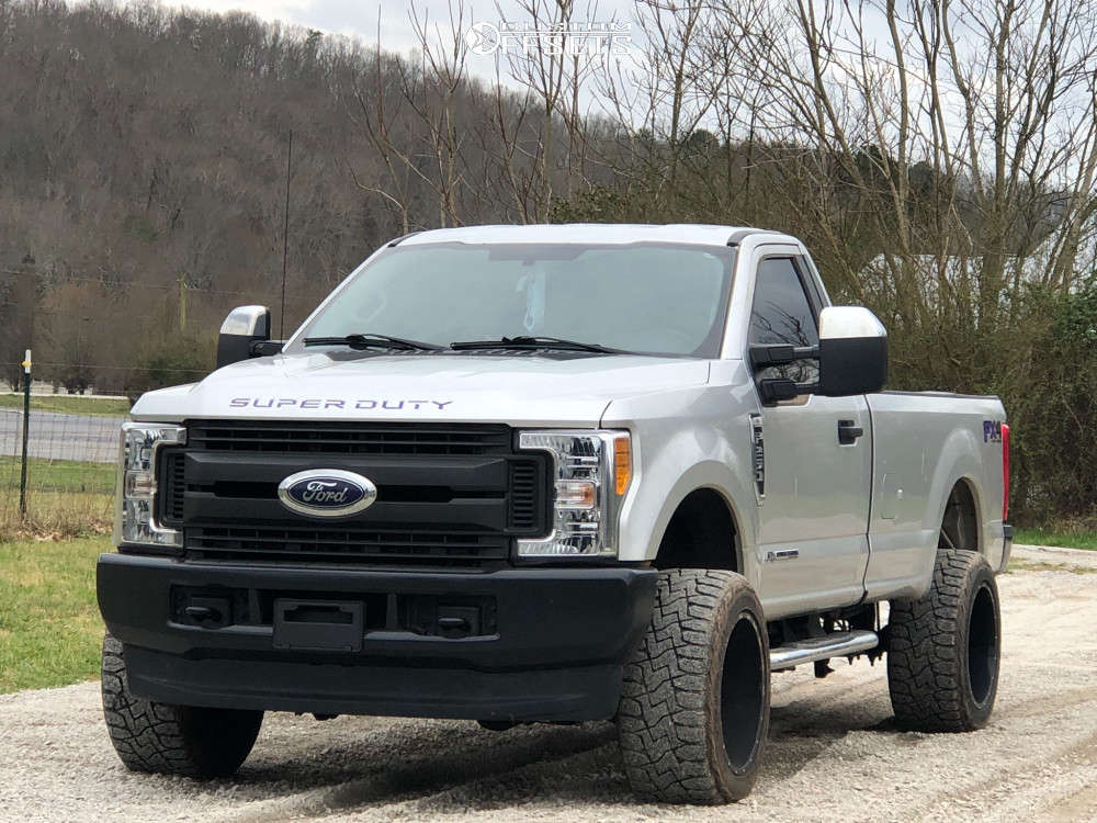 2017 Ford F-250 with 20x12 -44 Hardcore Offroad Hc05 and 33/12.5R20 ...