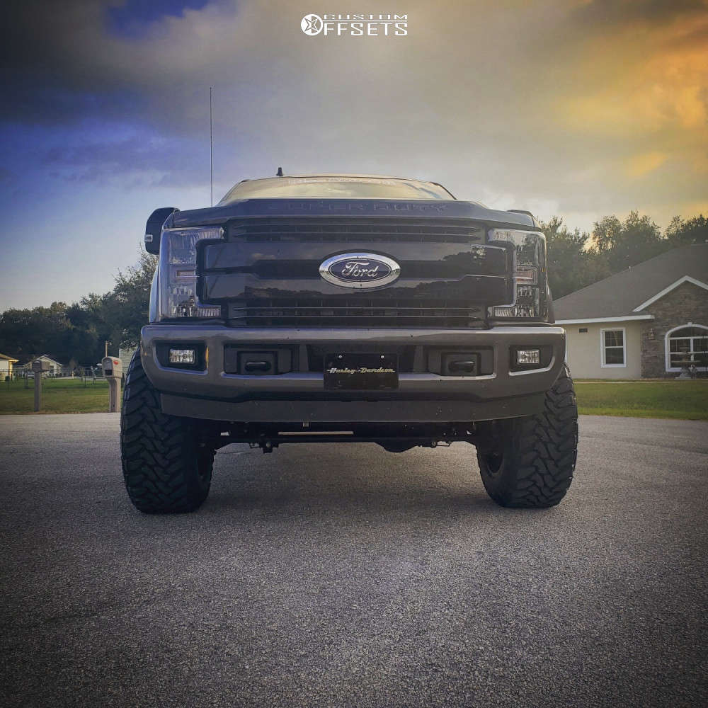 2019 Ford F-250 Super Duty with 22x12 -44 Fuel Vortex and 37/13.5R22 ...