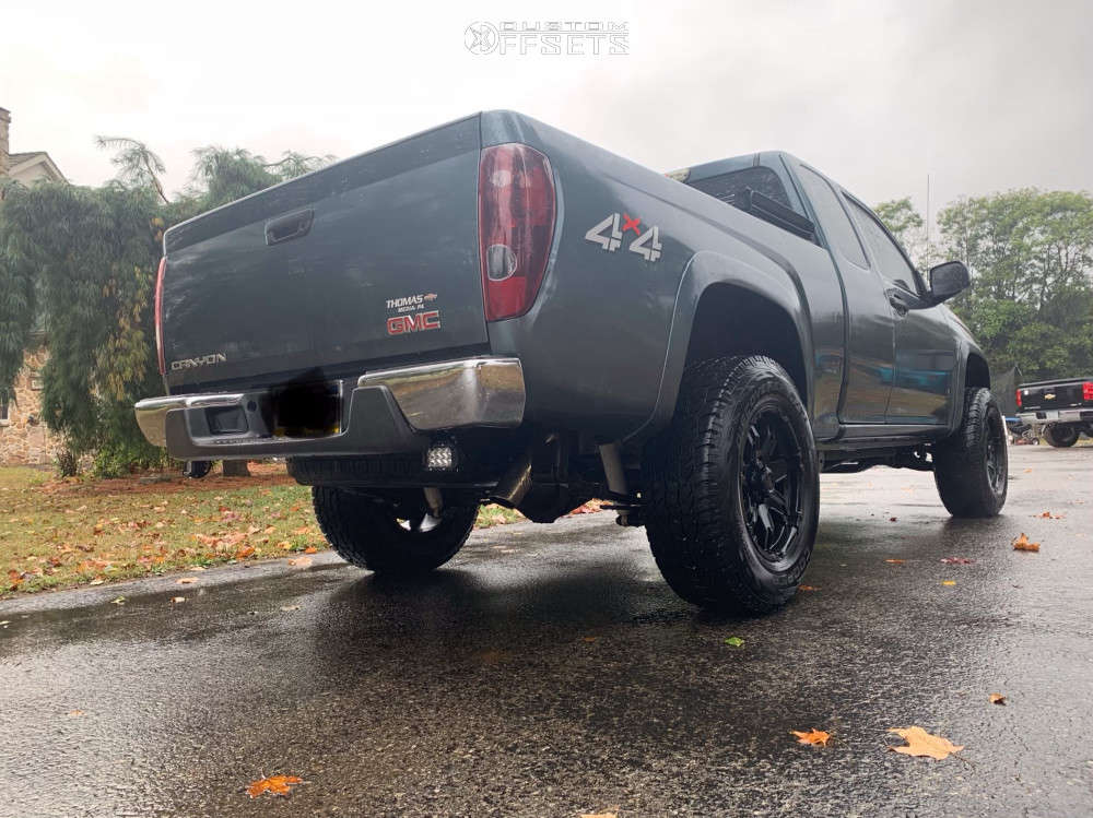 2006 GMC Canyon with 17x9 25 Ultra Gauntlet and 265/75R17 Cooper ...