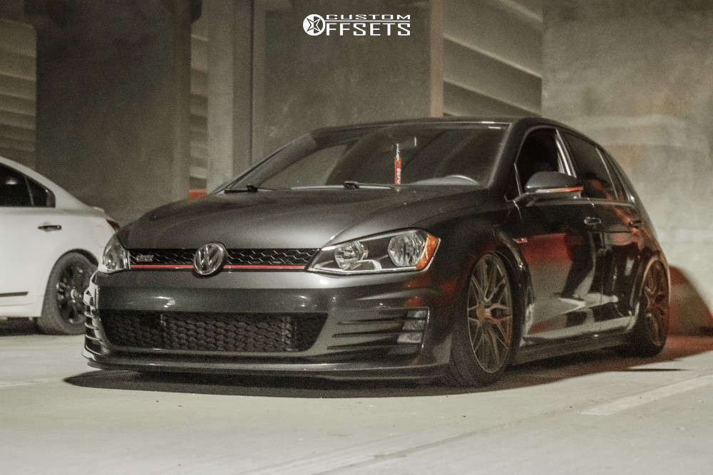 2017 Volkswagen GTI with 18x8.5 42 F1R F103 and 225/35R18 Pirelli ...