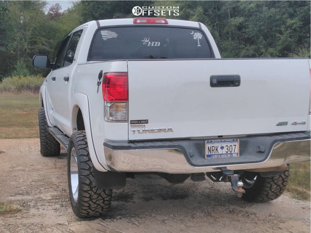 2012 Toyota Tundra with 20x10 -24 XD Riot and 35/12.5R20 Delinte Dx-12 ...