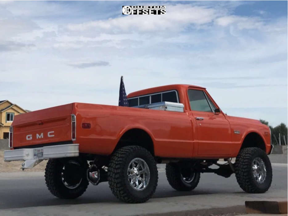 1971 GMC C15/C1500 Pickup with 18x9 -12 Fuel Maverick and 325/65R18 ...