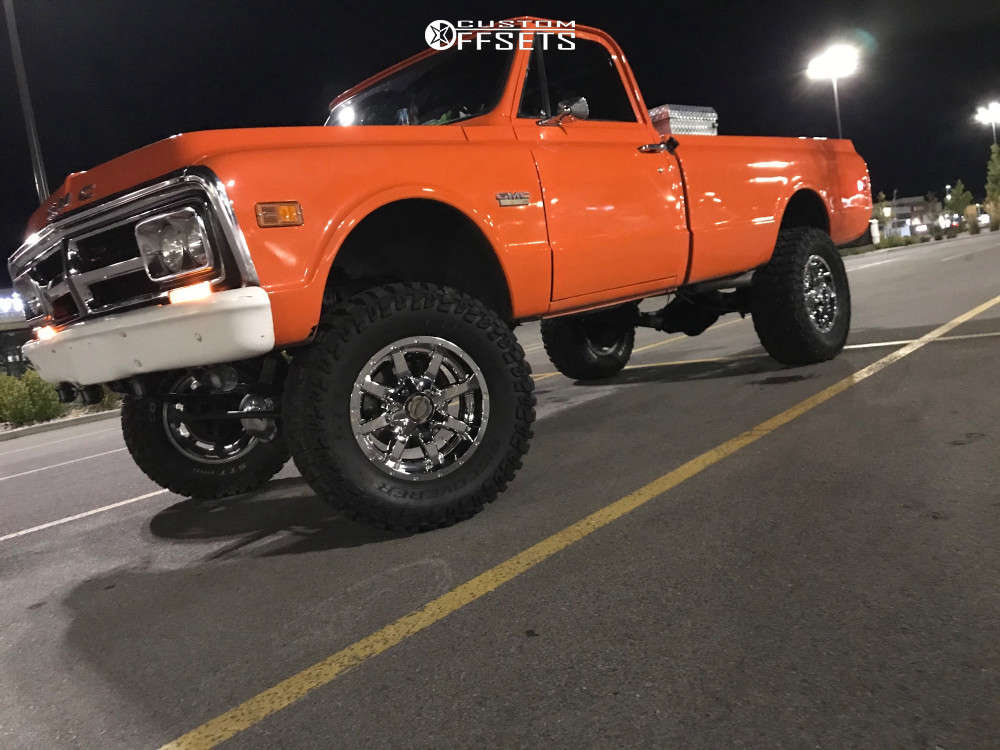 1971 GMC C15/C1500 Pickup with 18x9 -12 Fuel Maverick and 325/65R18 ...