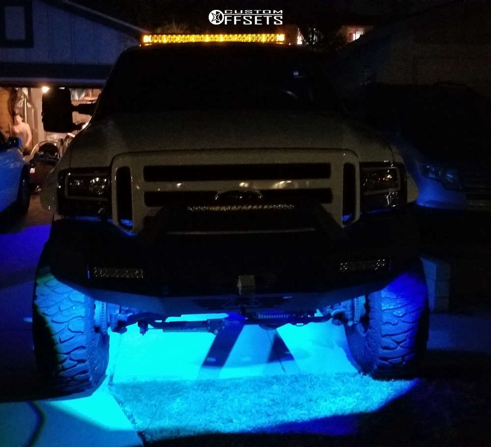 2002 Ford Excursion with 17x9 -12 Raceline Monster and 40/13.5R17 ...