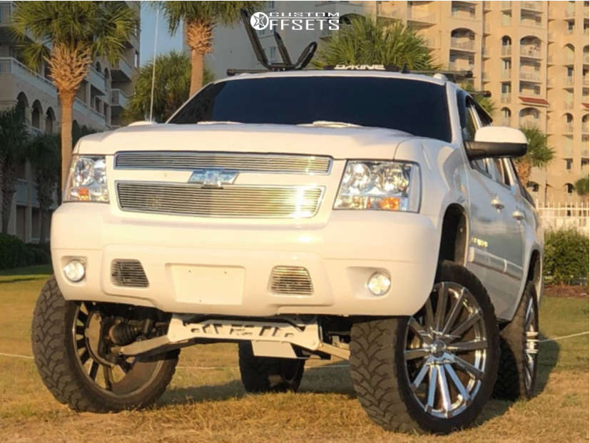 2007 Chevrolet Avalanche with 24x9.5 25 Velocity Vw12b and 35/12.5R24 ...